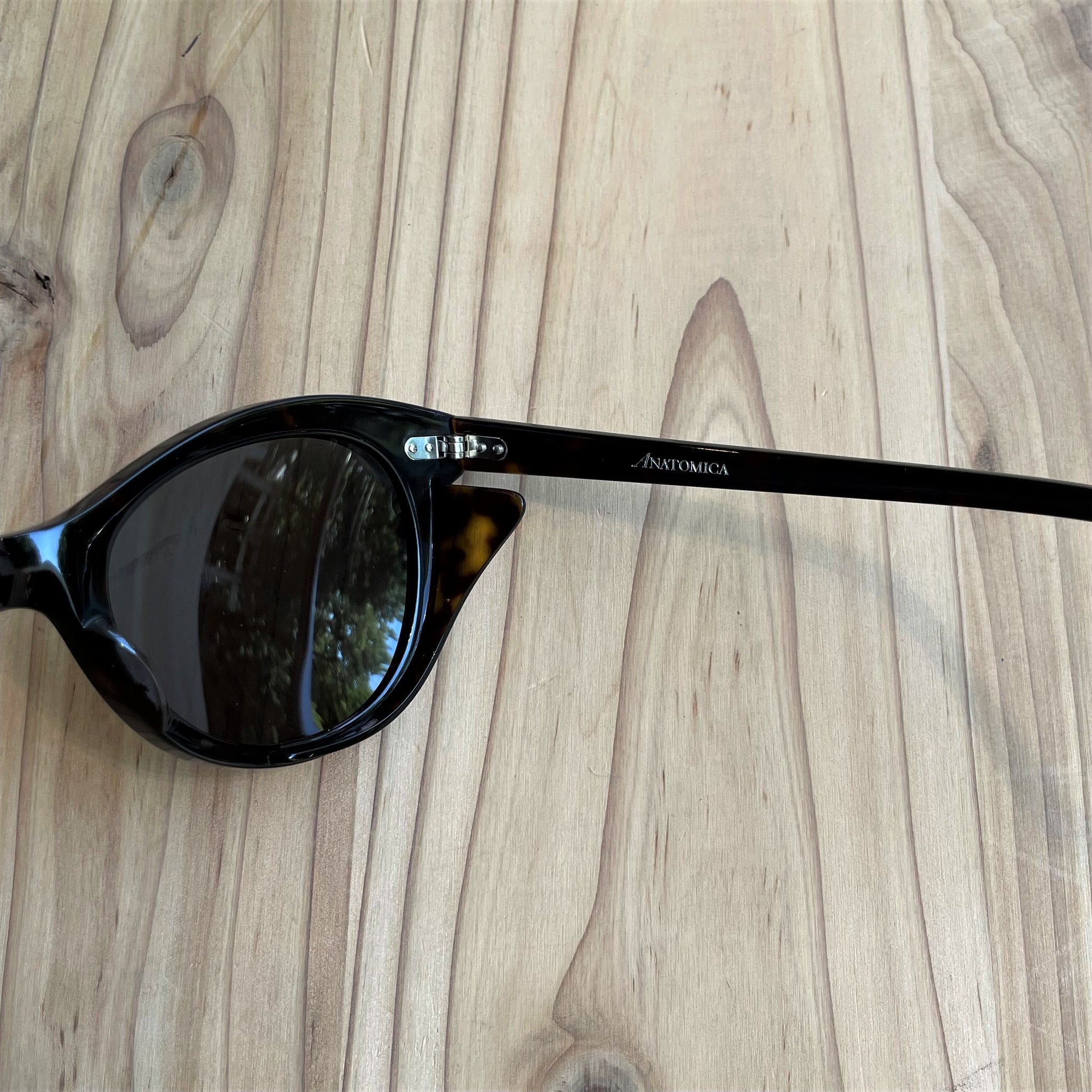 SNIPER GLASS – ANATOMICA NAGOYA